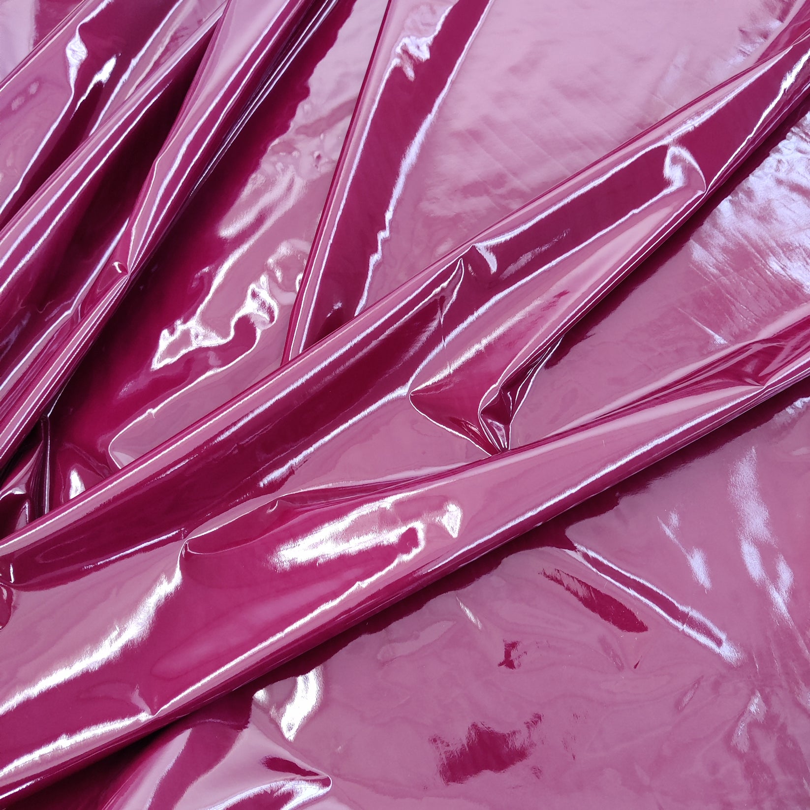 FS796 PU Polyurethane Faux Shiny Leather Fabric – Fabric Styles