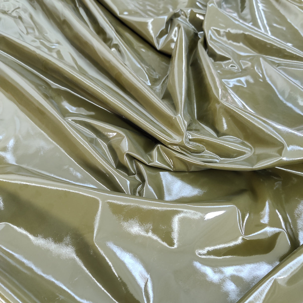 FS796 PU Polyurethane Faux Shiny Leather Fabric – Fabric Styles